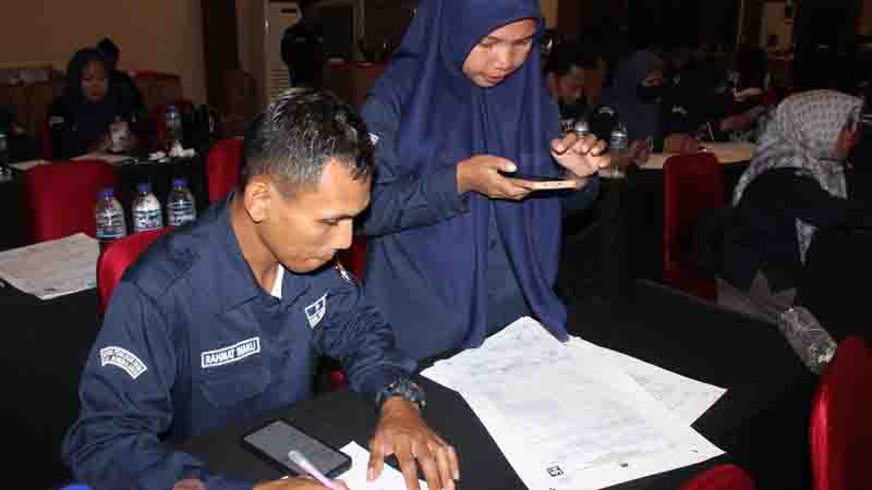 PPS Bone Bolango Ikut Bimbingan Teknis Penggunaan Aplikasi Sirekap ... PPS Bone Bolango Ikut Bimbingan Teknis Penggunaan Aplikasi Sirekap ...